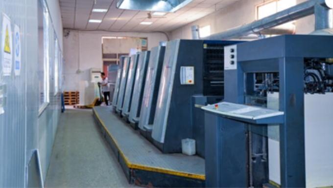 Bespoke Crayon Packaging Cardboard Toy Box Cute Appearance With Hanger